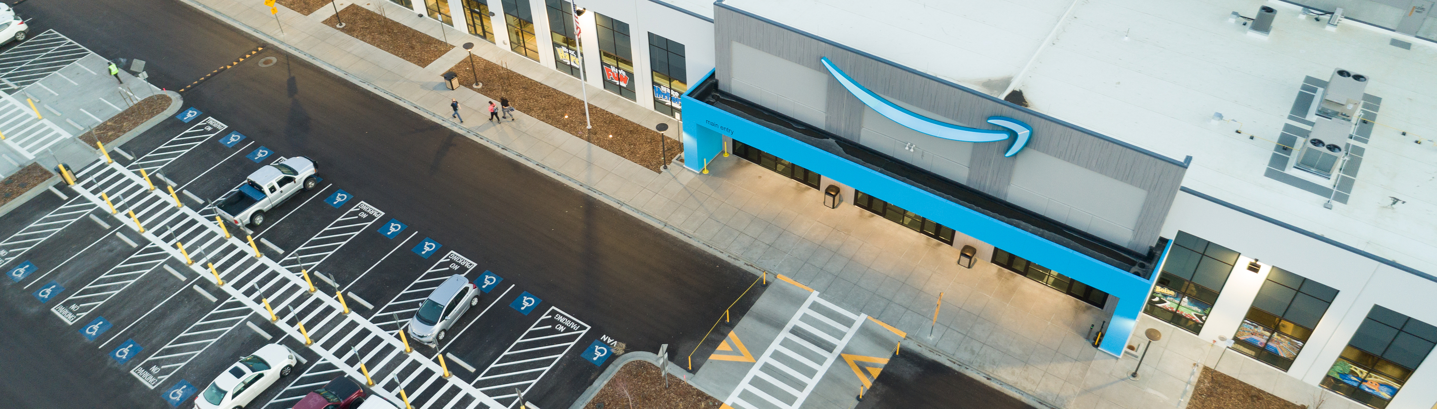 A Comprehensive Guide to Selling on Amazon | DCL Logistics